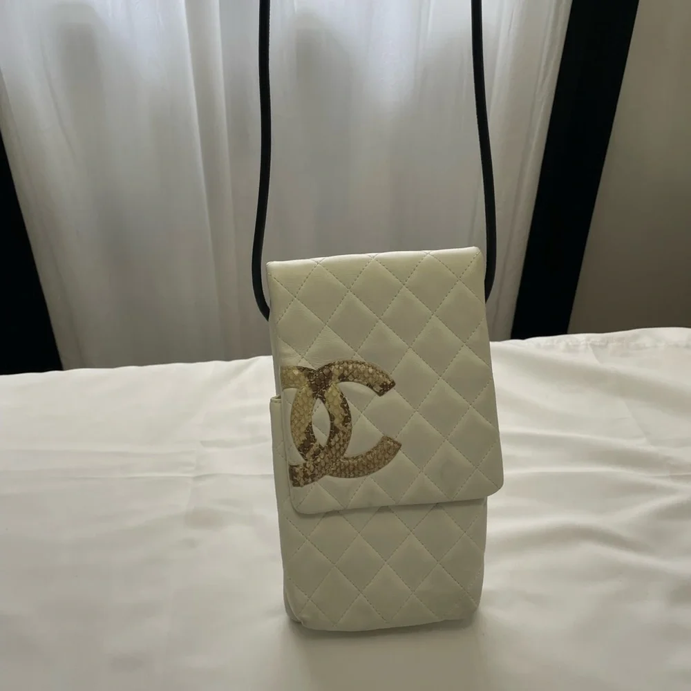 CHANEL | Bags | 32 Authentic Chanel White Cambon Quilted Crossbody Bag ...